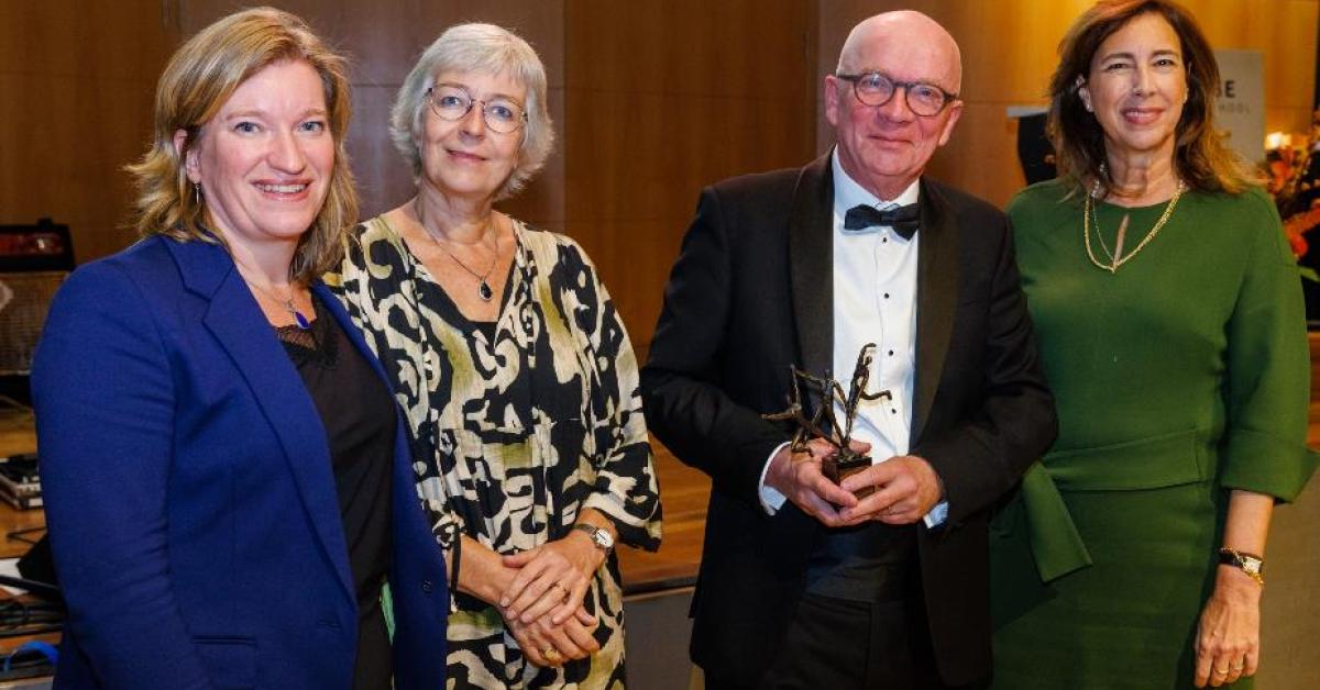 Professor Luc de Witte gives food for thought on care & technology at ...