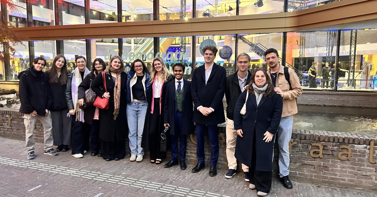 THUAS students at the NOS final debate | The Hague University of ...